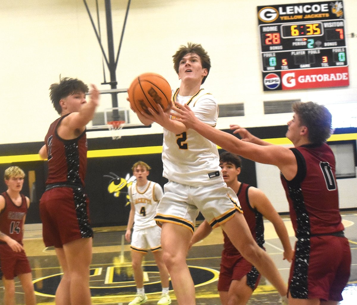 Yellow Jackets inflicting potent sting so far - Gadsden Messenger